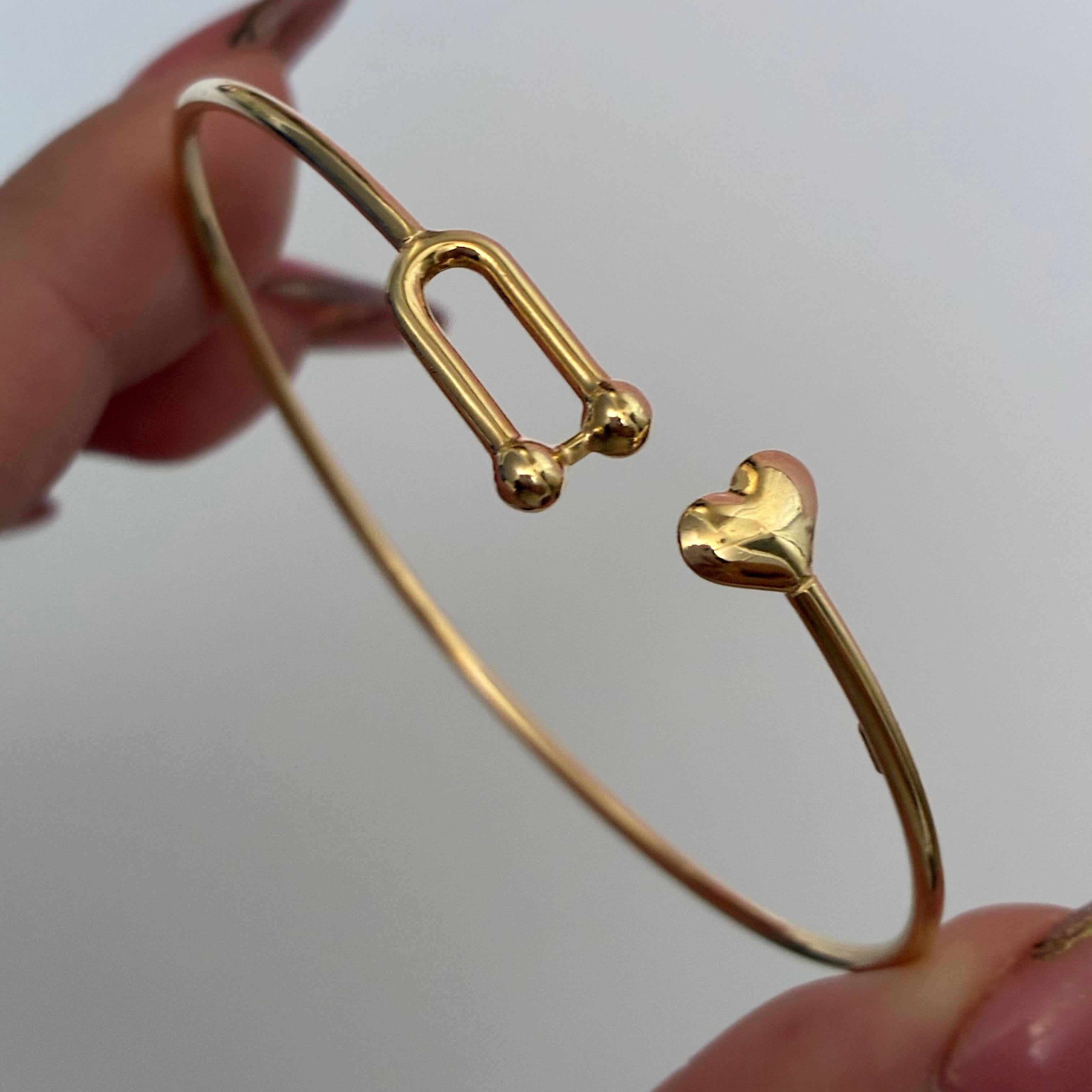 Paper Clip Hoop Bracelet + Plain Heart, 18K Yellow Gold, Italy, Spain ...